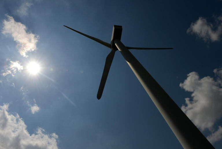 Judge: Offshore Empire Wind can resume building, despite Trump order