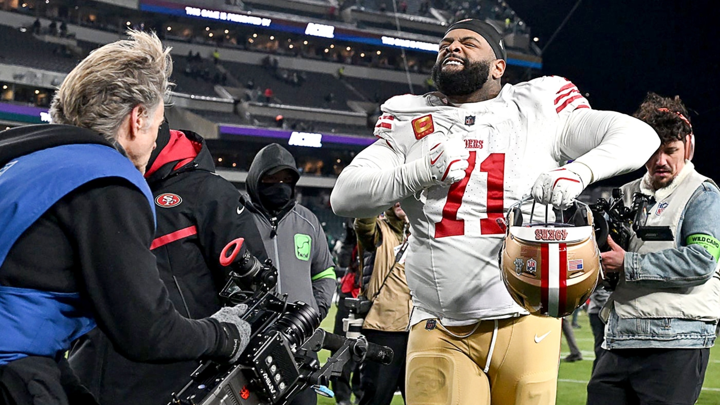 49ers' Trent Williams shrugs off Eagles fans' holding accusations with ...