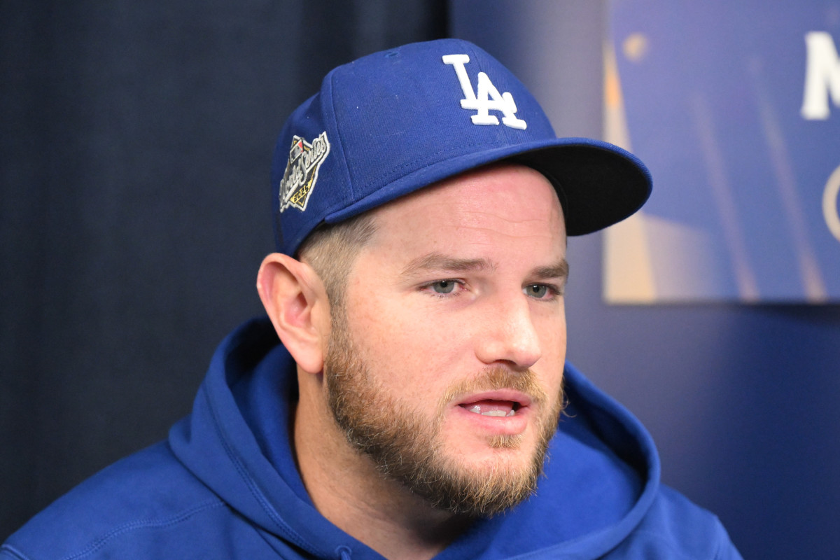 Dodgers' Max Muncy announces personal news on Thursday
