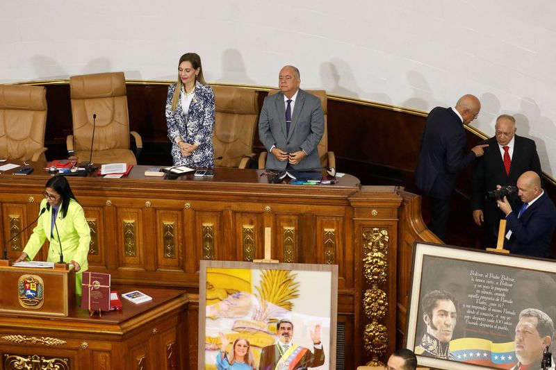 Presidenta encargada de Venezuela propone reforma de la ley de ...