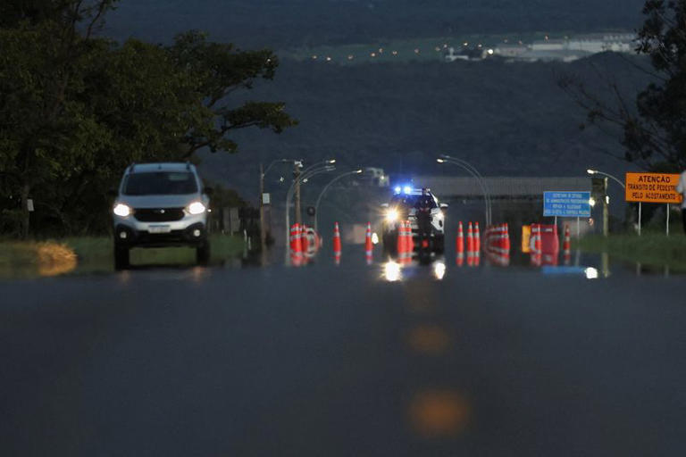 Brazil's Bolsonaro transferred to roomier cell in new prison after ...