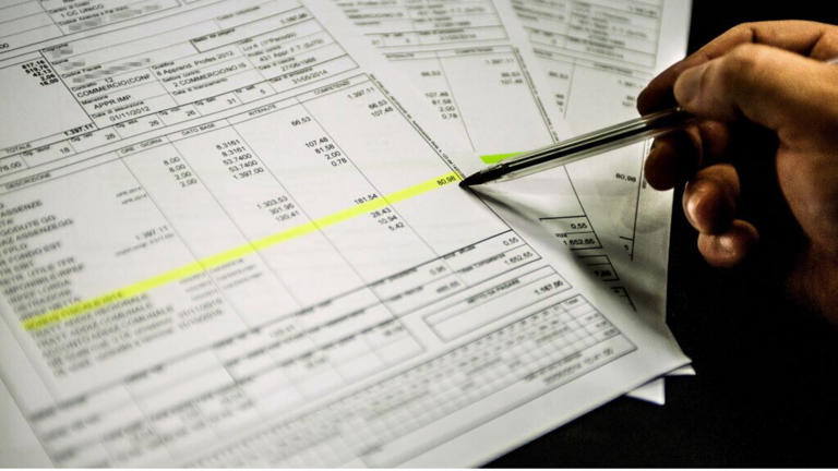 In dieci anni i salari medi sono cresciuti meno dell'inflazione