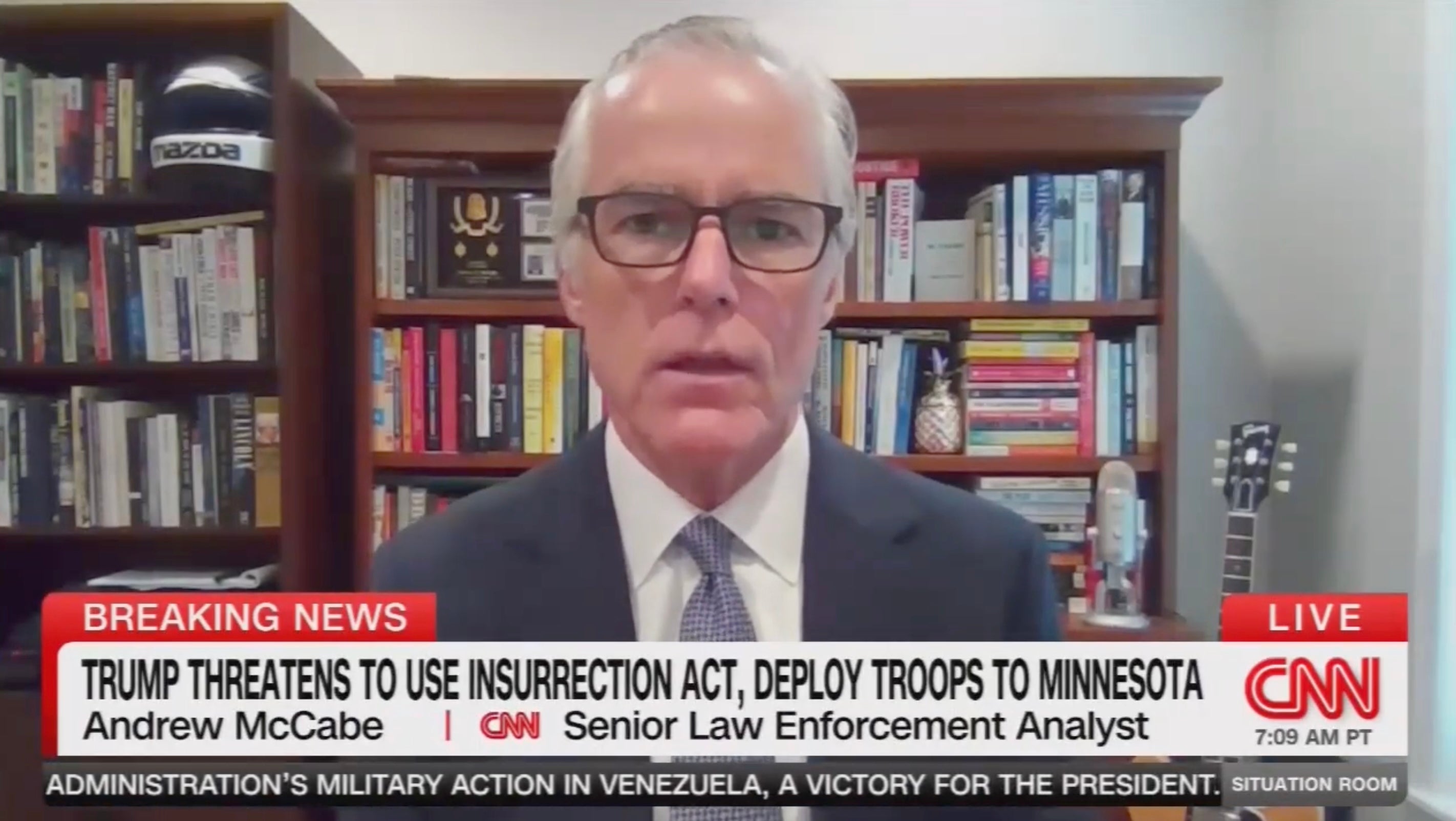 Ex-FBI deputy director slams DHS claims about latest ICE shooting ...