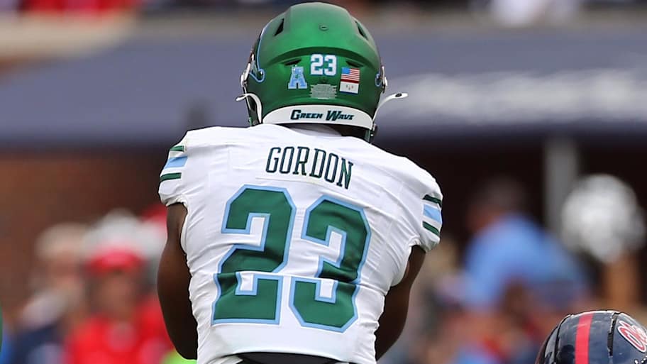 Tennessee football set to host young transfer running back