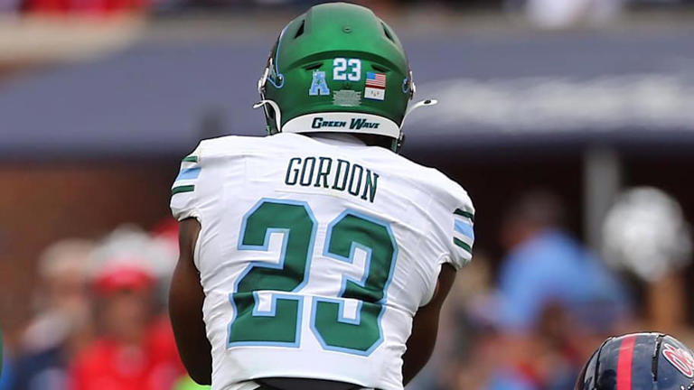 Tennessee football set to host young transfer running back