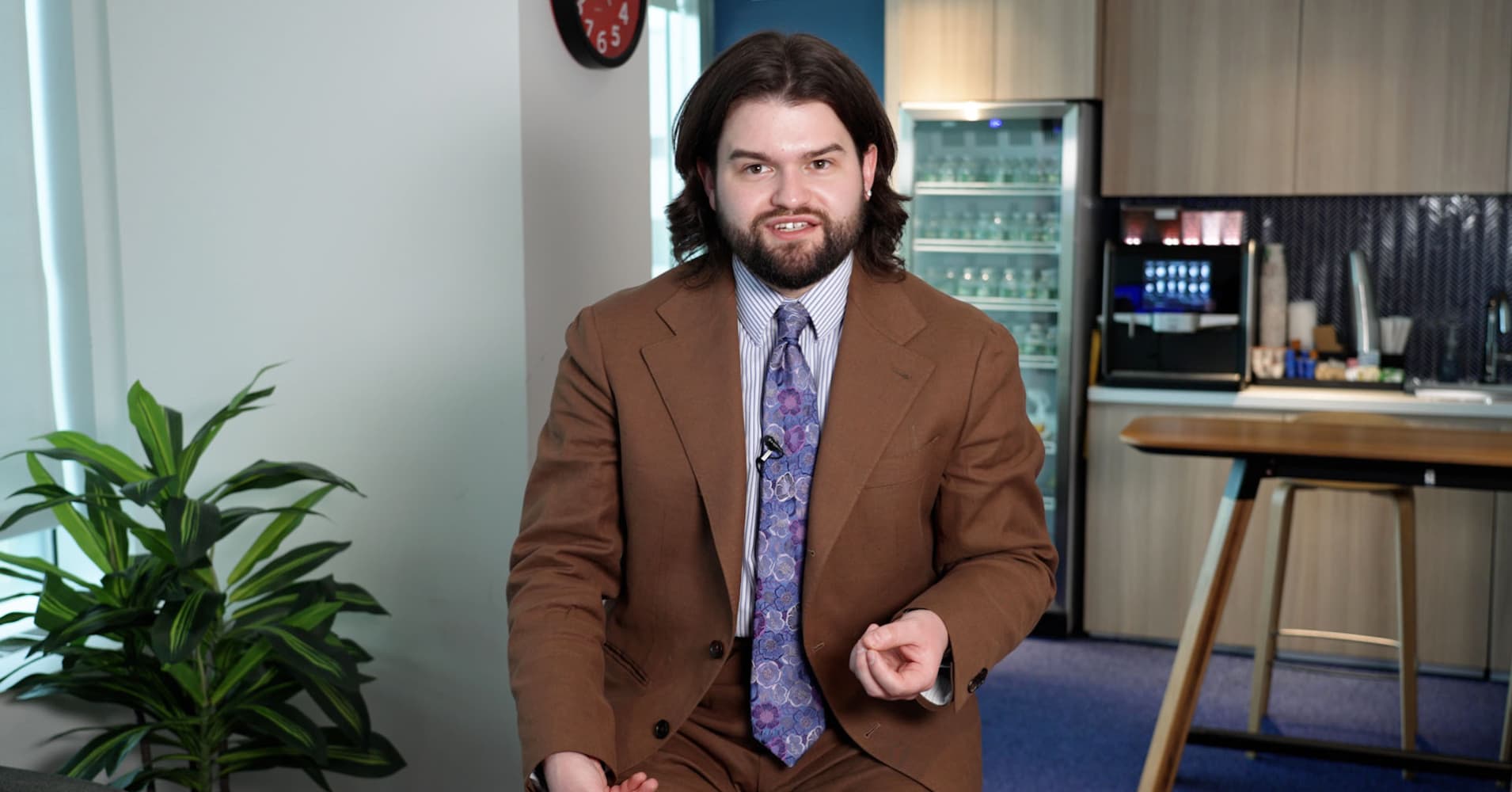 Why Trump is embracing economic populism