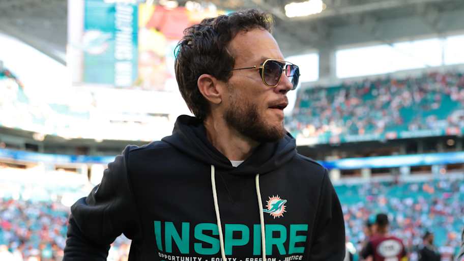 Mike McDaniel dream scenario possible as Chargers show interest in top ...