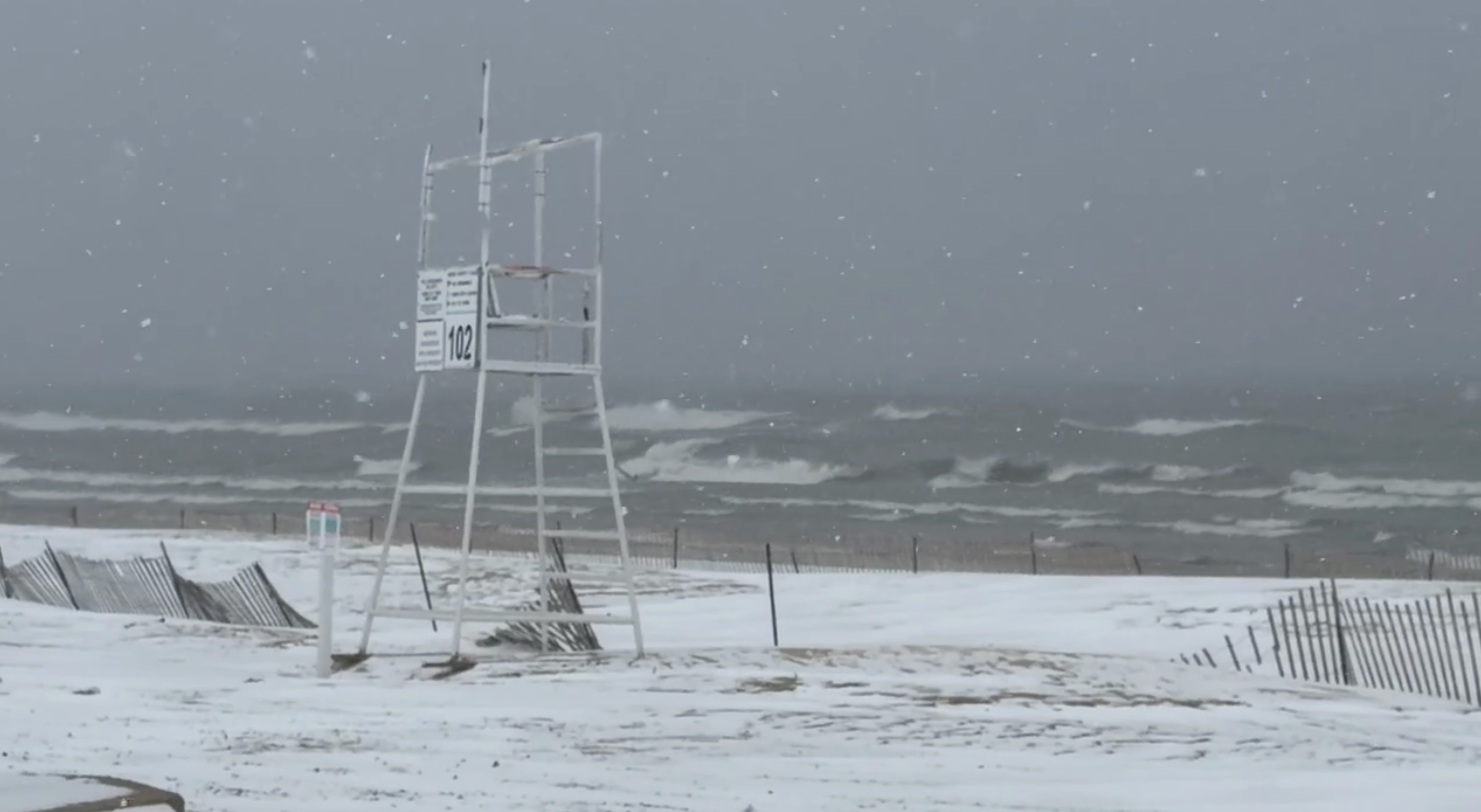 Feet of lake-effect snow targets southwestern Michigan, with more ...