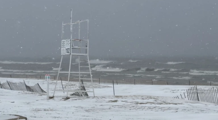 Feet of lake-effect snow targets southwestern Michigan, with more ...