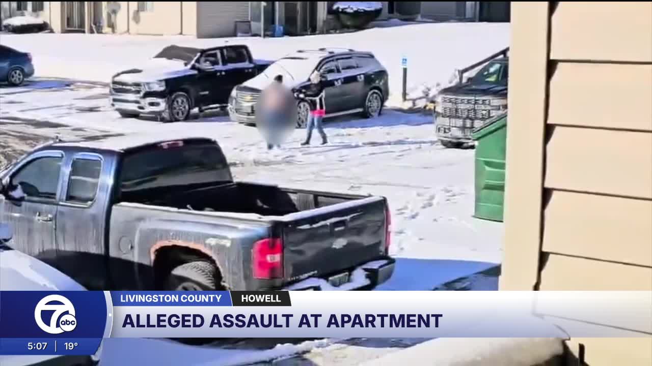 Woman escapes alleged assault by jumping from Howell apartment window