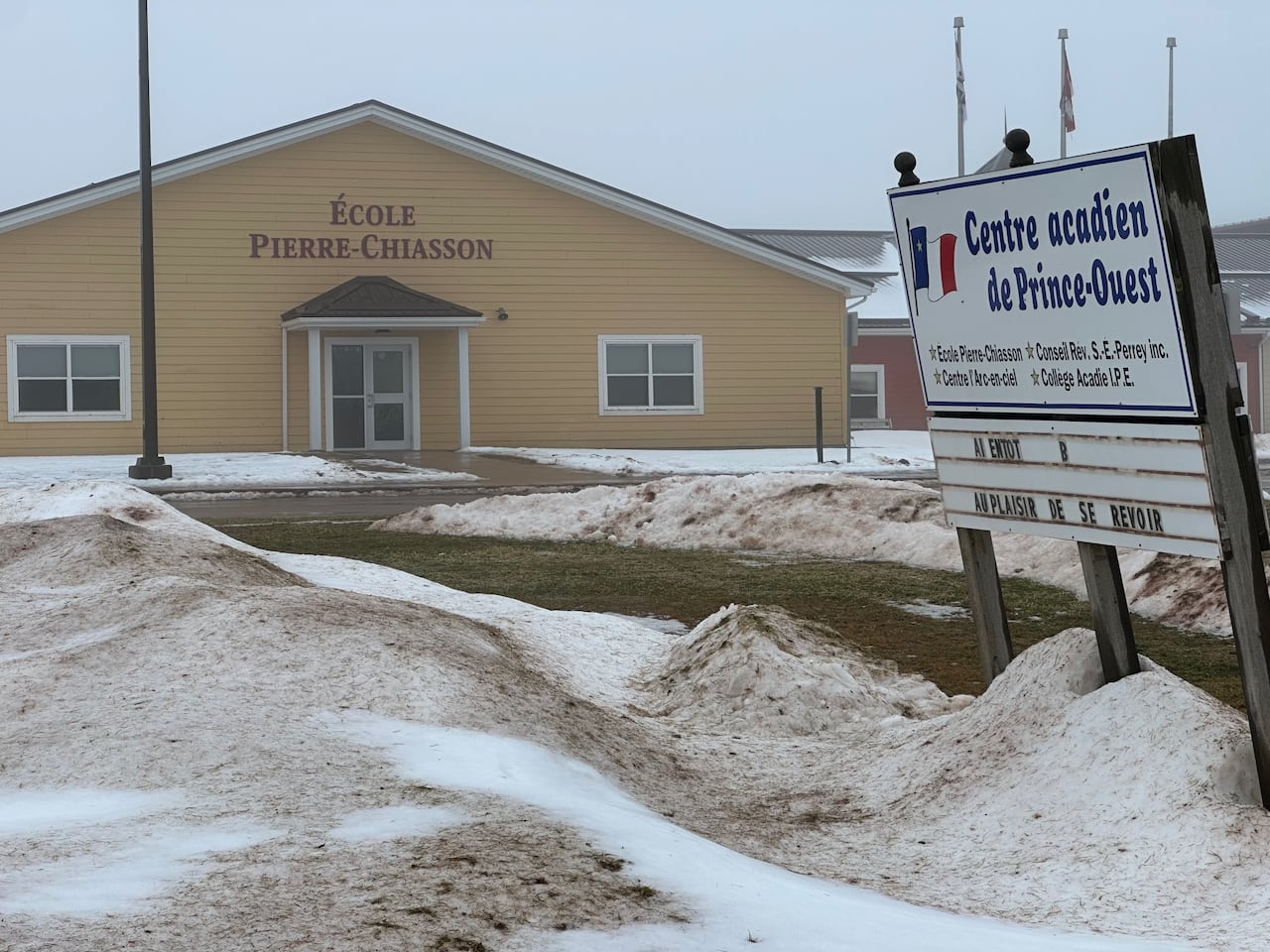 Lawyer for PEI teacher accused of sex crimes asks judge to acquit ...