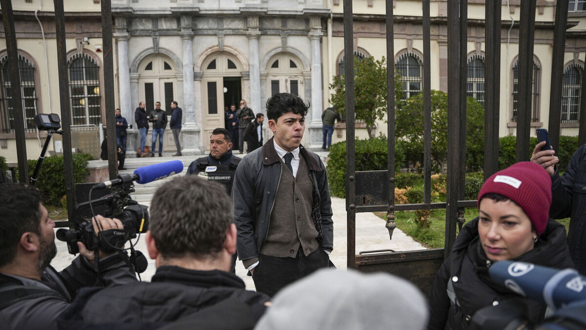 Greek trial of Kerry man on people smuggling charges hears of refugees ...