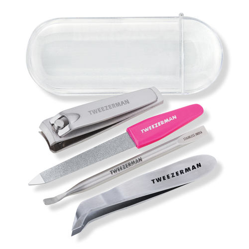 Selena Gomez is convincing me to make bronze my new go-to winter nail shade