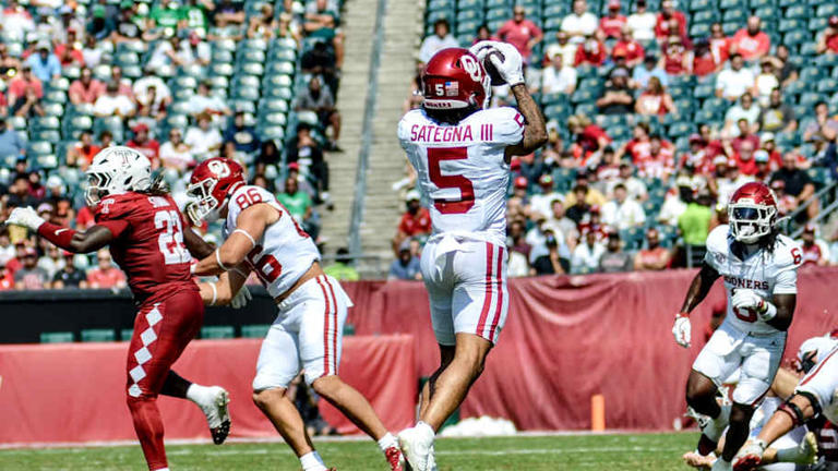 Oklahoma offense will return impact WR Isaiah Sategna for 2026 season ...