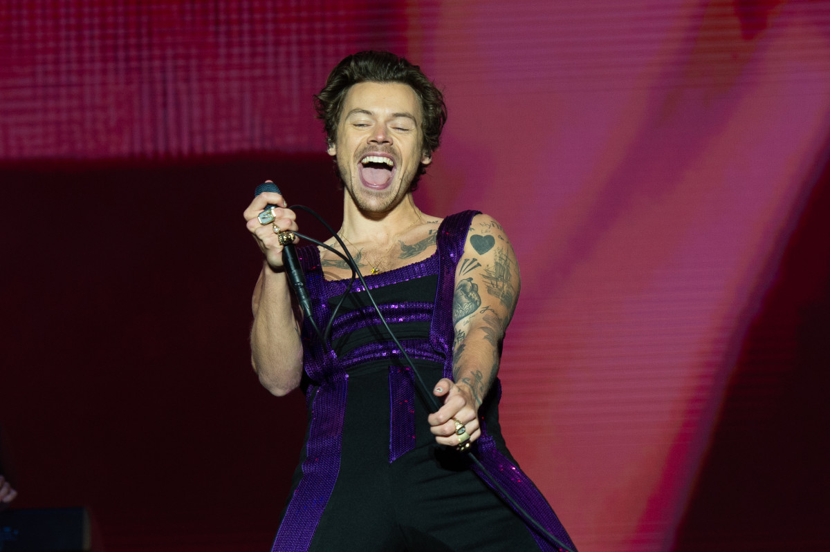 The internet reacts to Harry Styles' new album announcement
