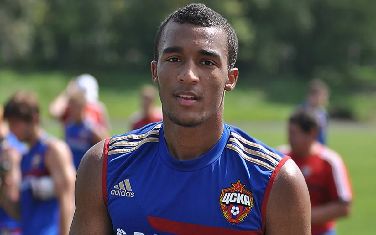 Hallan cuerpo sin vida de futbolista ruso en las afueras de Moscú | Video