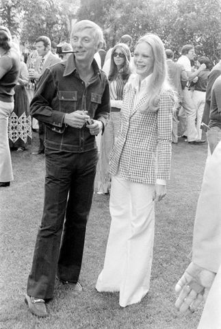 Tori Spelling’s famous parents: All about actress Candy and late ...