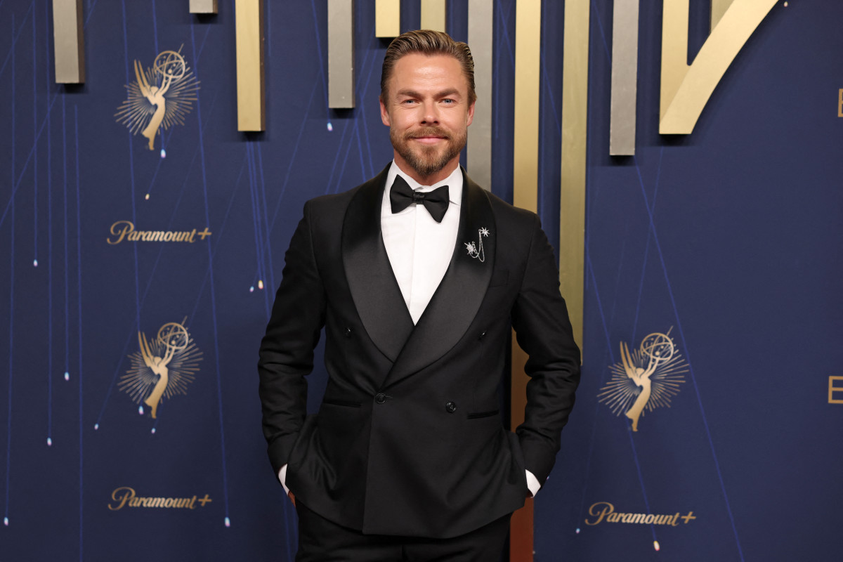 Derek Hough shares sweet photo of baby Everley: 'Pure magic'