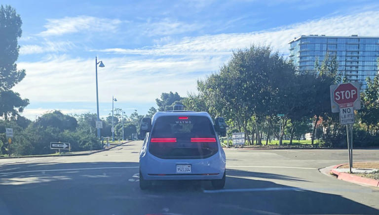 MTS opposes driverless car services like Waymo without local oversight