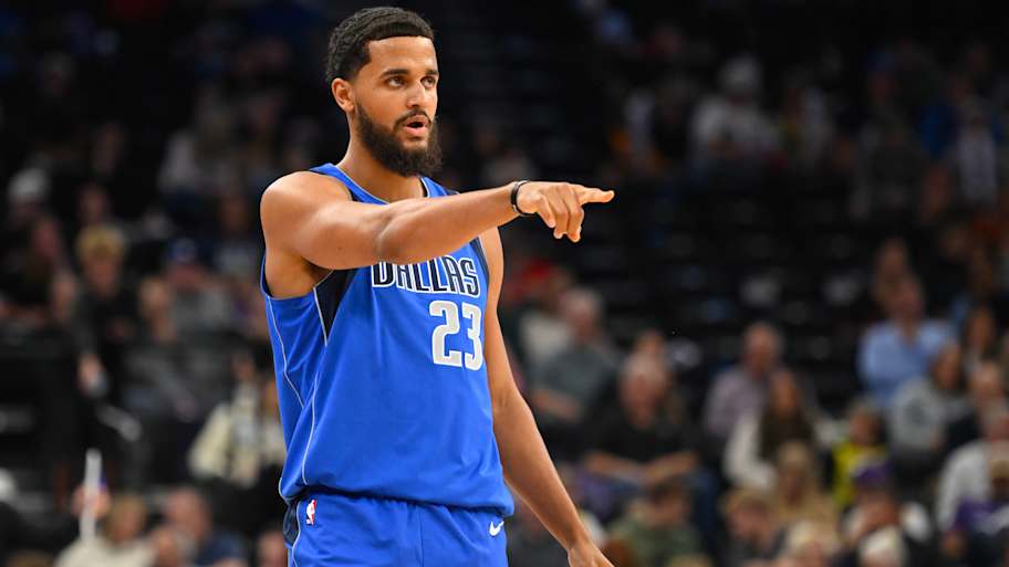 Mavericks revive forgotten Swiss Army knife in surprise signing