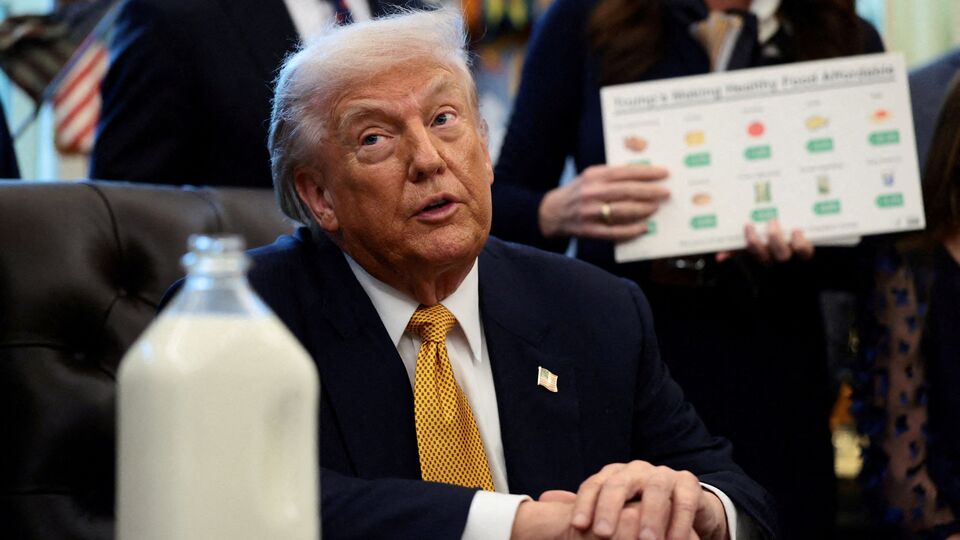 Trump signs law allowing whole milk in schools for first time in 15 ...