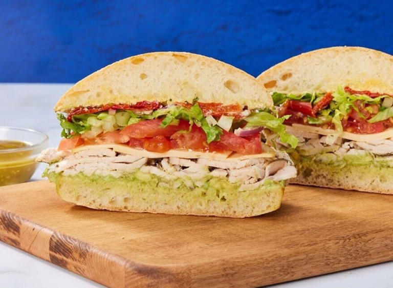 5 fast-food sandwiches that are packed with real sliced meat