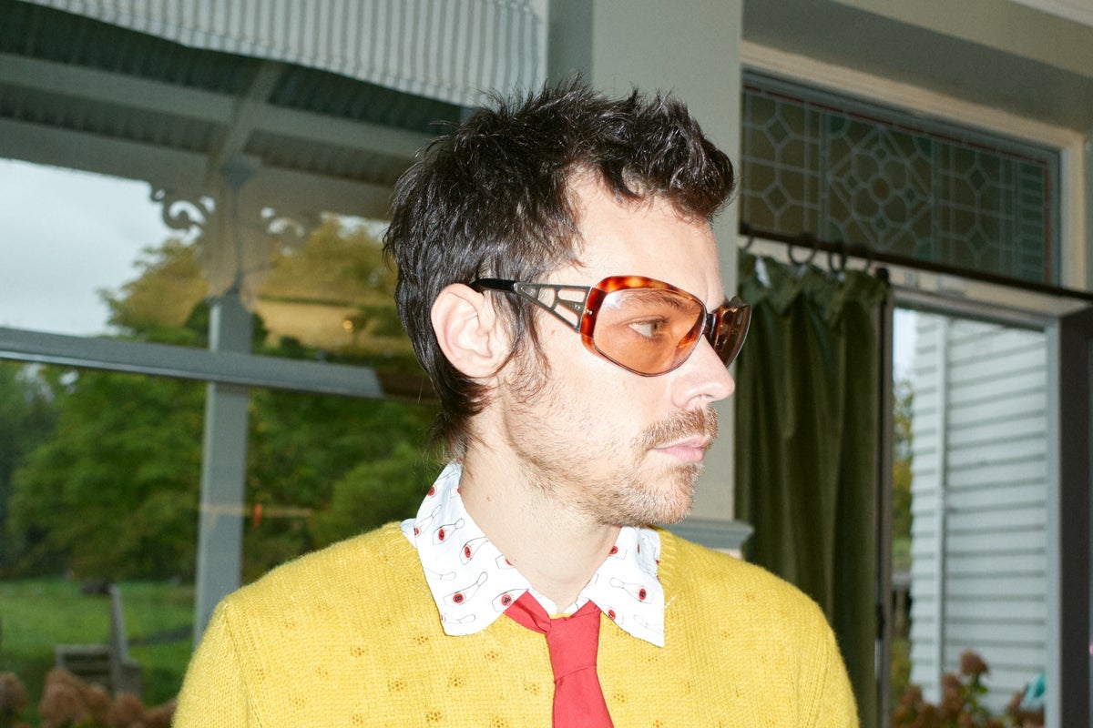 HARRY STYLES ANNOUNCES NEW ALBUM SET TO DROP IN MARCH