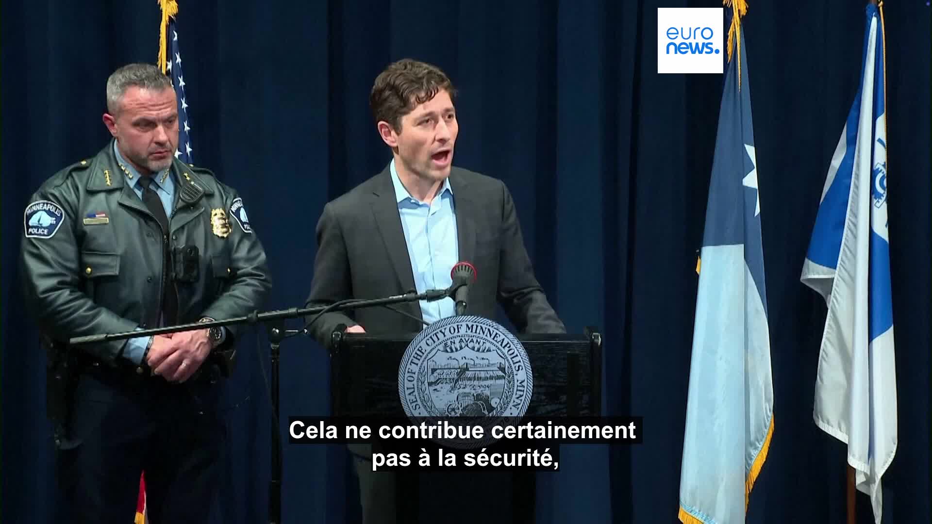 Près d'une semaine après la mort de Renee Good, l’ICE tire sur un homme ...