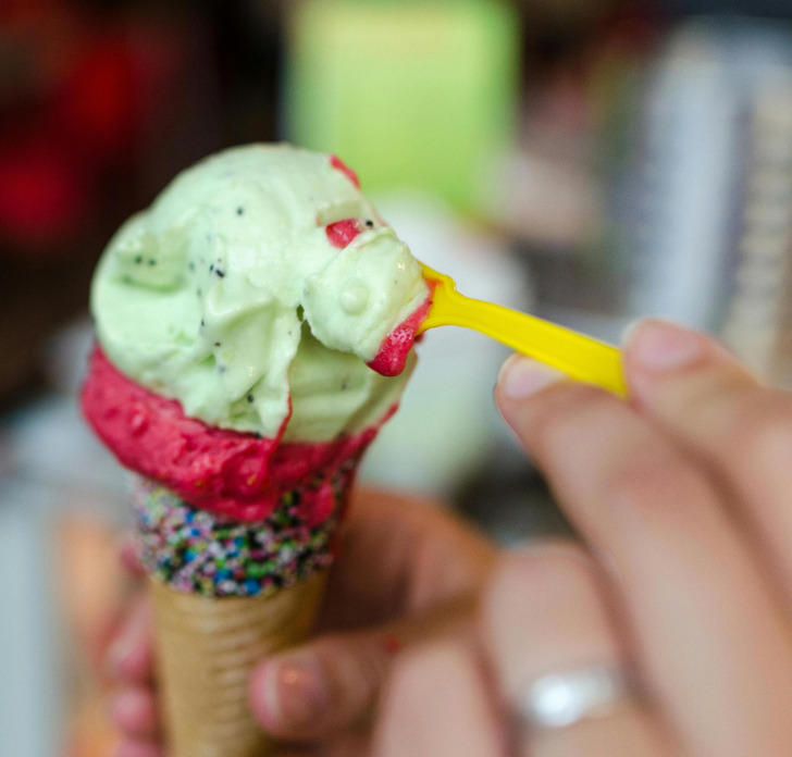 20 first job memories that still make people smile and blush