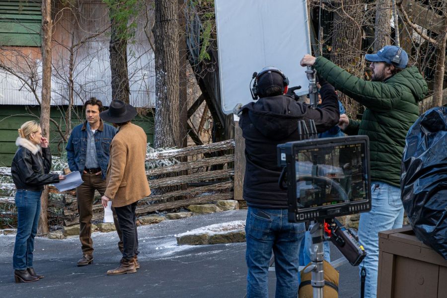 Movie production transforms Branson, Silver Dollar City into Christmas ...