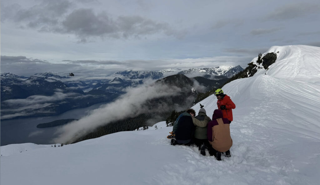 Hikers rescued after three nights in emergency shelter
