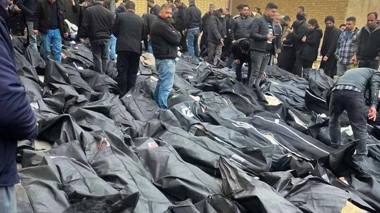 A fianco di chi lotta per l'Iran, ma sapendo che non parla con una voce ...