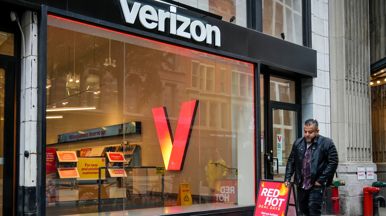 Were you affected by the Verizon outage? You may be receiving credits