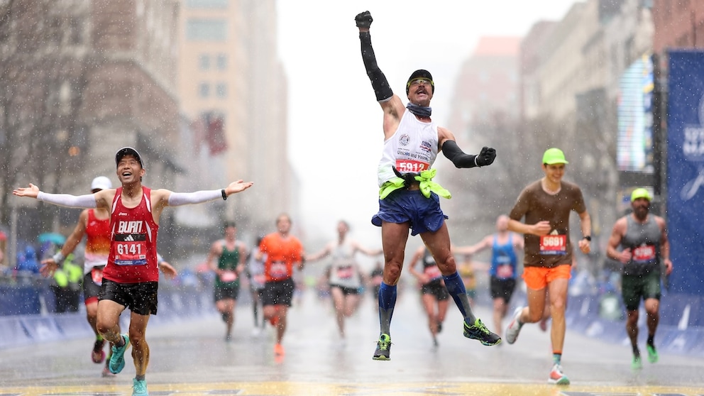 Zurück zu alter Stärke! Wie Wrestler „Edge“ wieder in Topform kam