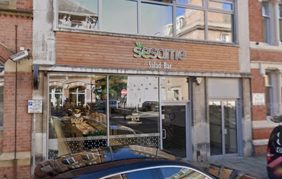 All 54 food hygiene ratings handed out to Leeds restaurants and cafes ...