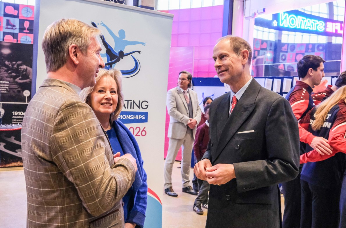 Prince Edward meets skating royalty Christopher Dean in visit to ...