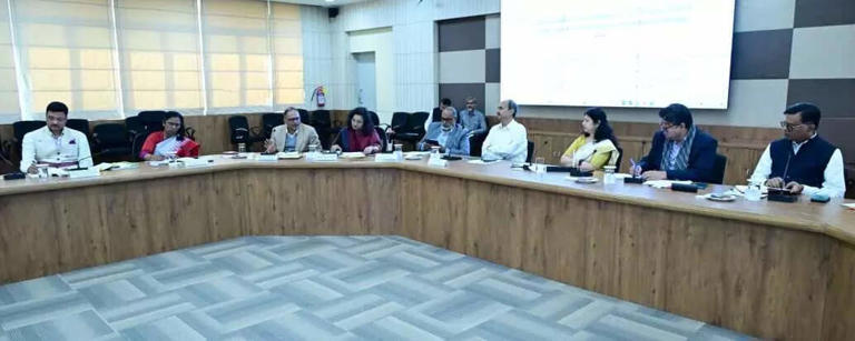 Secretaries asked to prioritise Odisha CM’s directive, budget spending ...