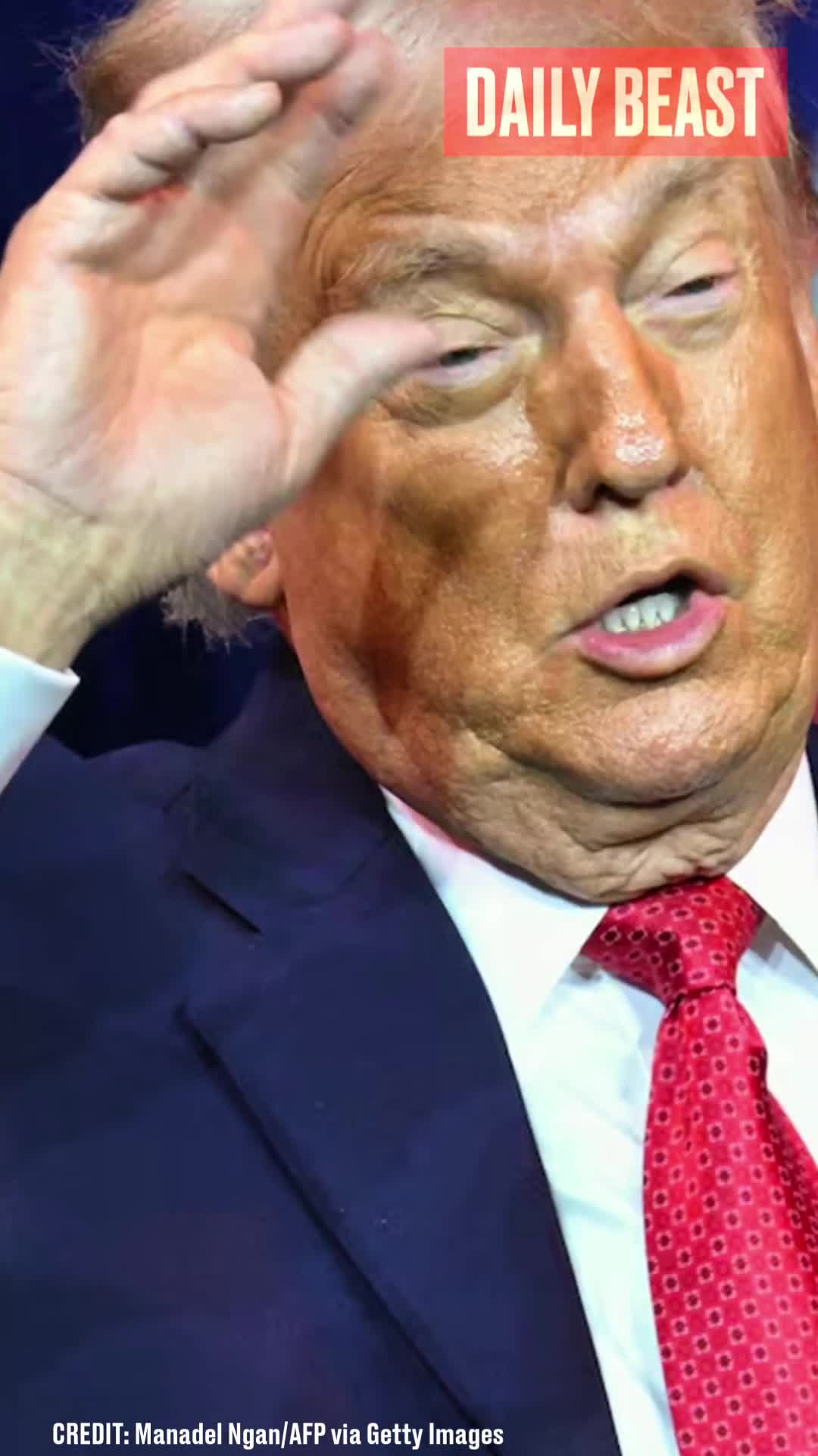 How Trump's inner circle is using his mental decline to their advantage