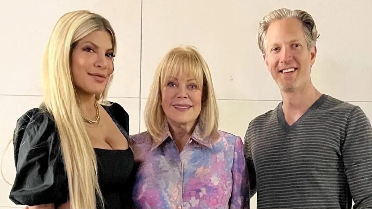 Tori Spelling's mom Candy thanks photographer for 'making me feel ...