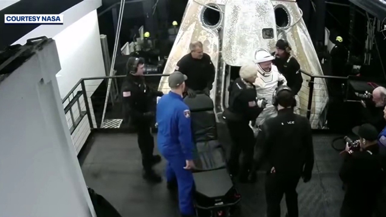 Astronauts return to Earth after medical issue | Forecasting with Friends