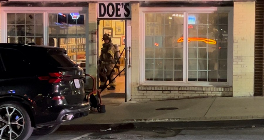 Firefighters respond to Dickson Street fire in Fayetteville