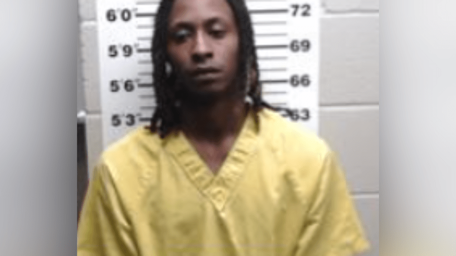 MS college student admits to having marijuana, rifle in dorm room