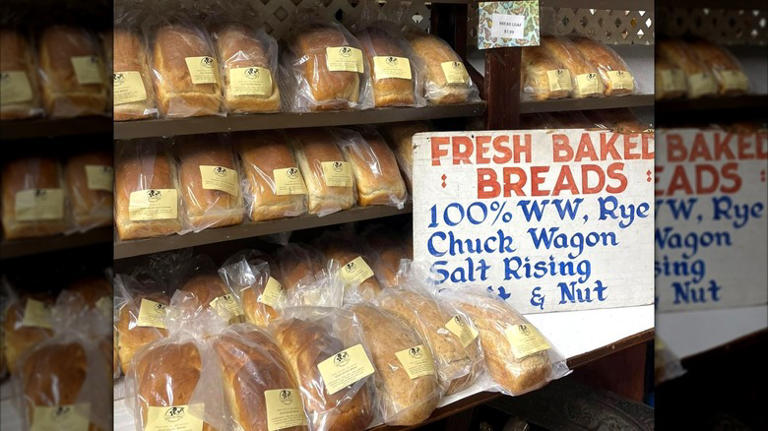 This Tennessee bakery has been making bread the same way since the 1900s