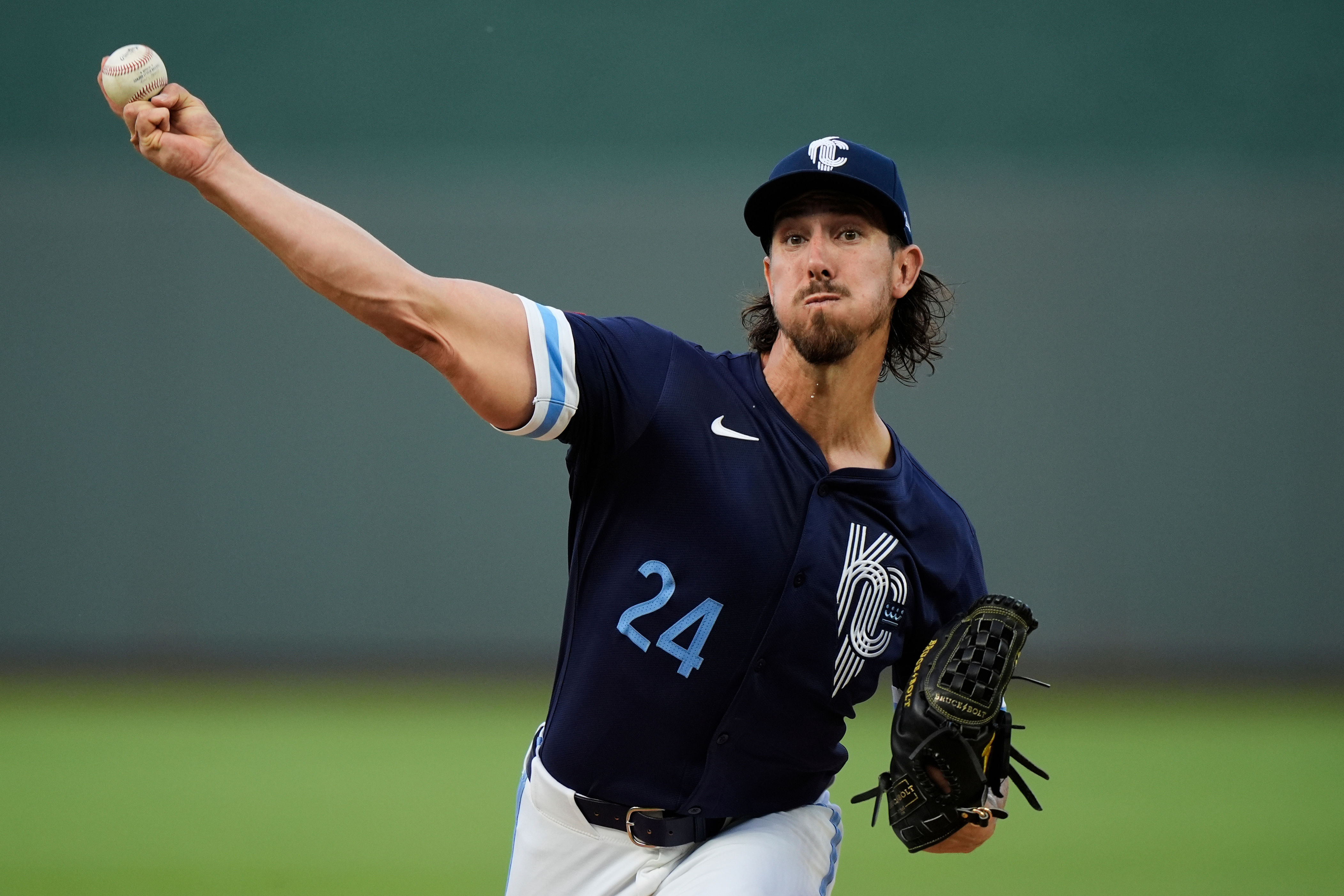 Right-hander Michael Lorenzen and the Colorado Rockies finalize $8 ...