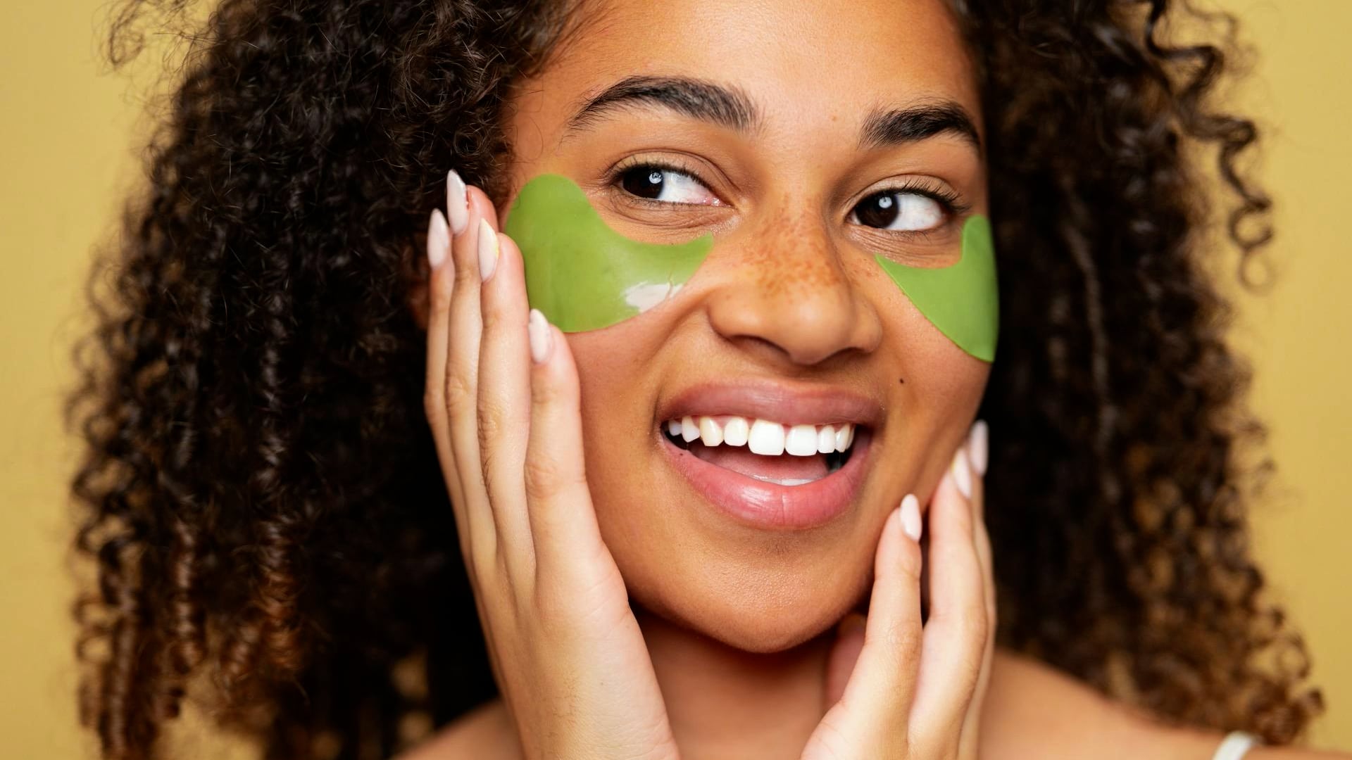 Beauty products you shouldn't leave in your bathroom