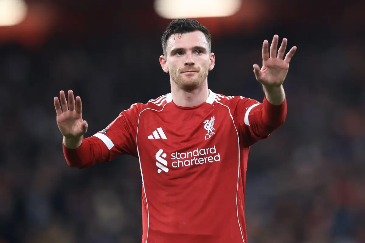 Liverpool : « Rester ou partir », Robertson pose la grquestion