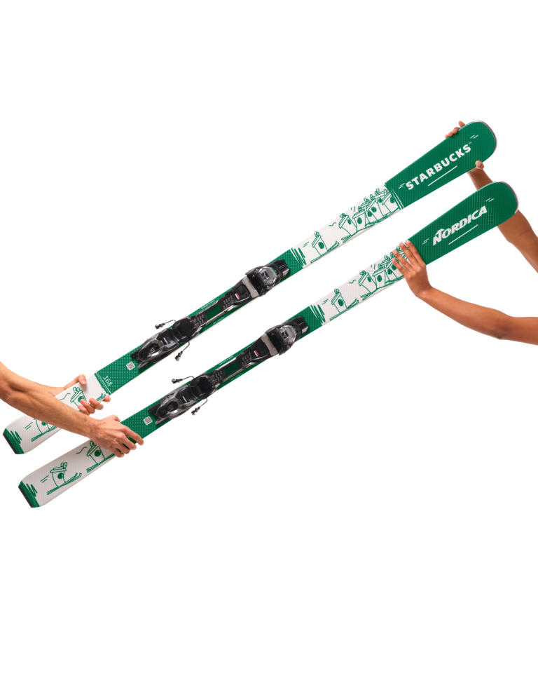 Starbucks debutta alla Milano Fashion Week