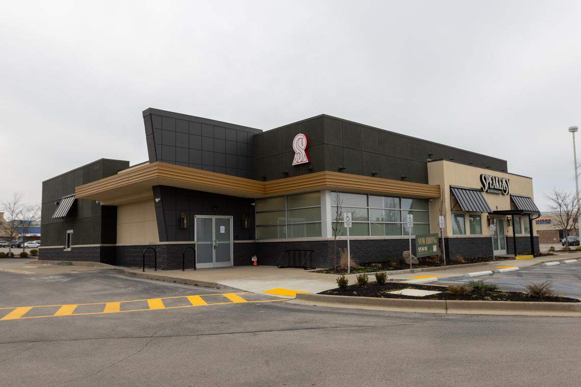 Customers line up early to purchase medical cannabis at Lexington's ...