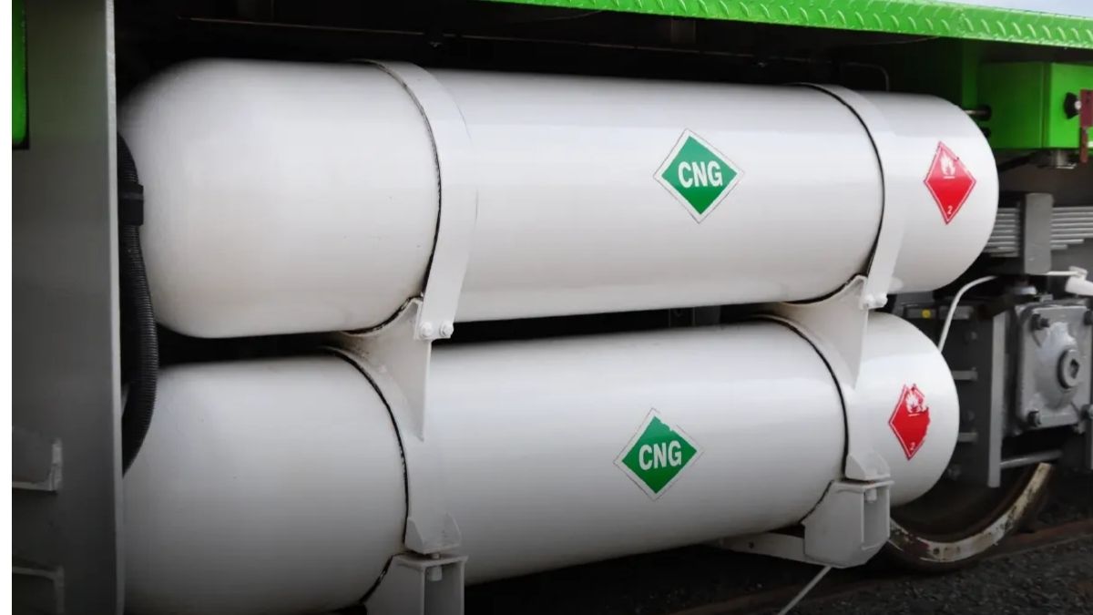 What is the chemical name and formula for CNG?