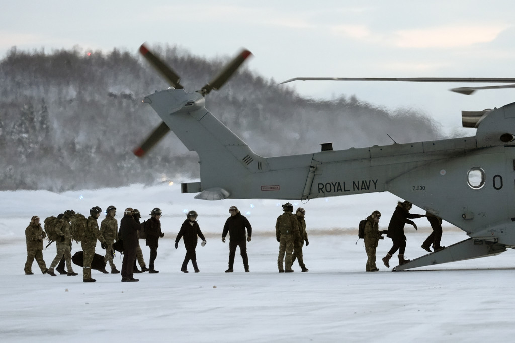 Waarom NAVO‑landen nu militairen naar Groenland sturen